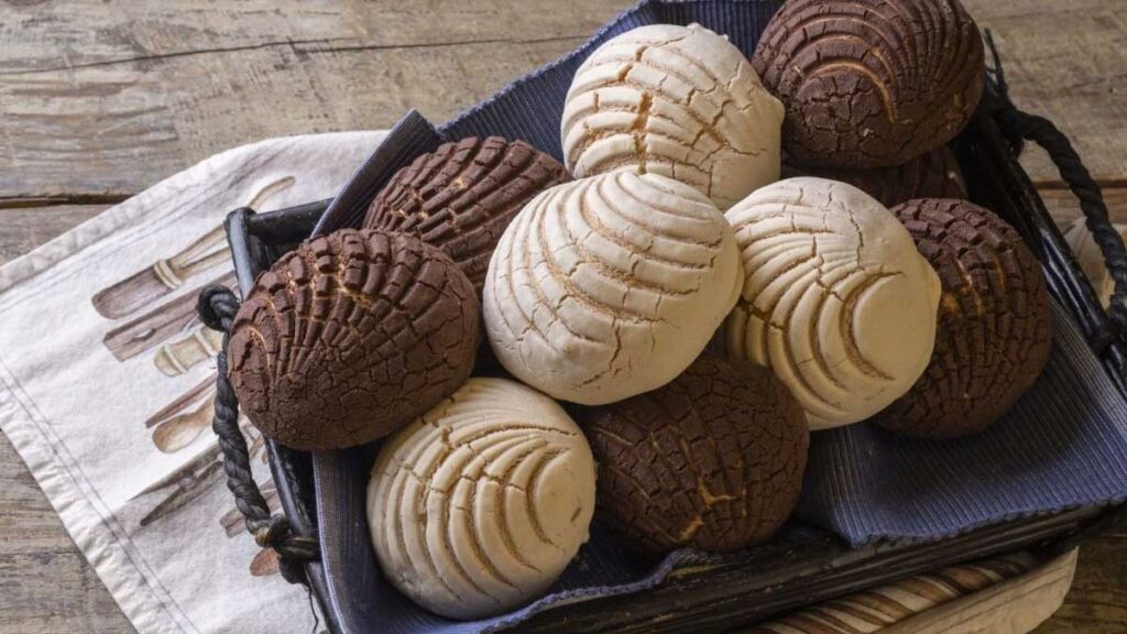 El Pan Dulce o Salado: Un Símbolo de la Cultura Mexicana que Acompaña ...